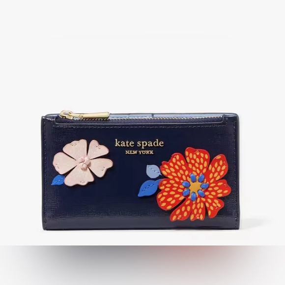 kate spade | Bags | Kate Spade Nwt Dottie Bloom Flower Applique Small ...